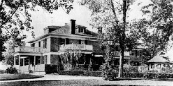 Inside the Febrey-Lothrop House